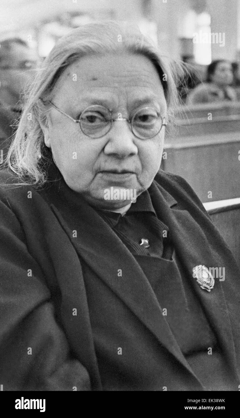 Nadezhda Krupskaya High Resolution Stock Photography and Images - Alamy
