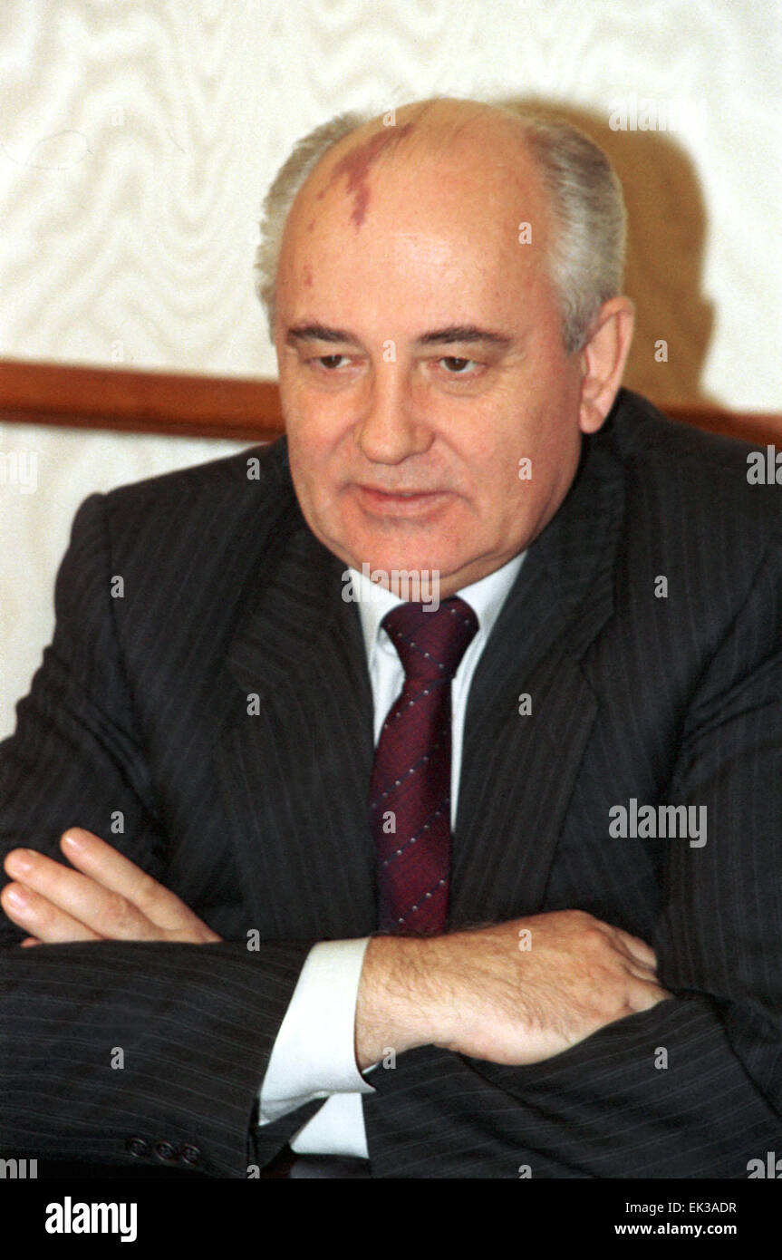 Mikhail Gorbachev 1991 High Resolution Stock Photography and Images - Alamy