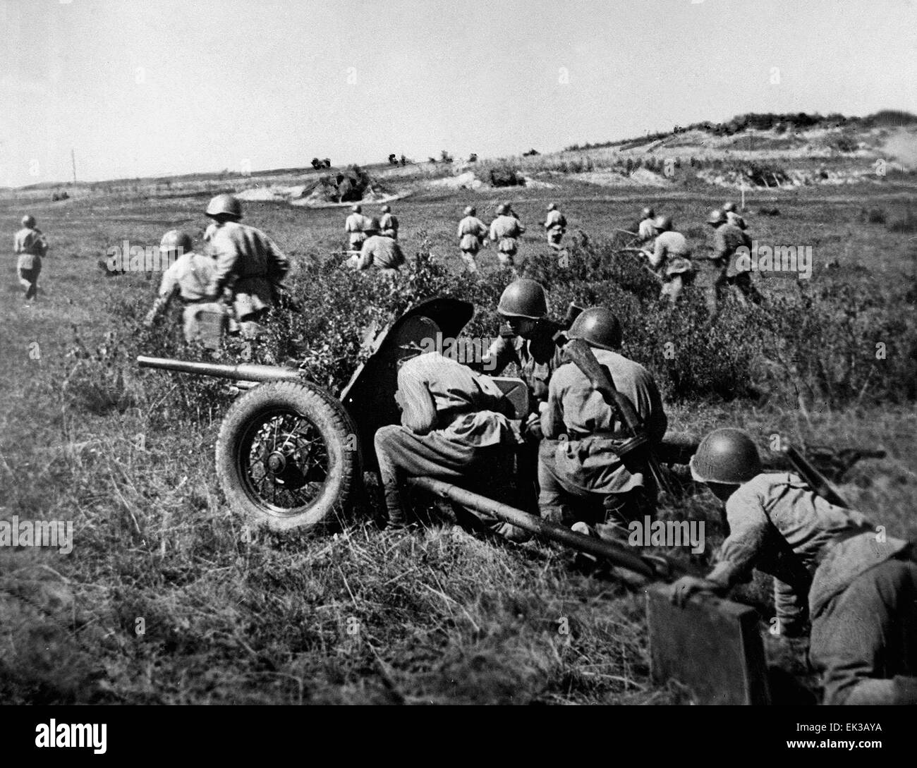 Line Of Advance High Resolution Stock Photography and Images - Alamy