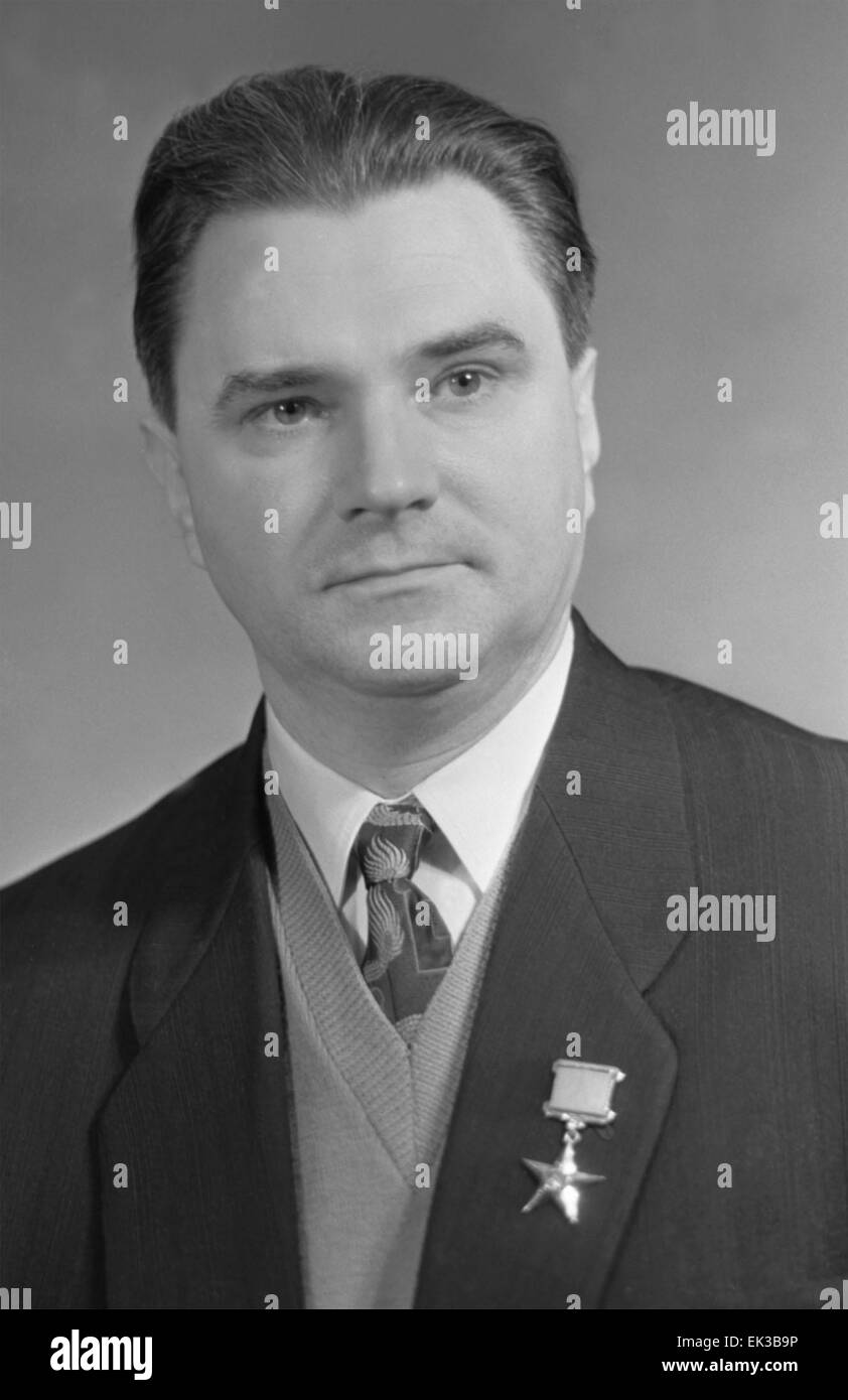 Soviet Rocket Black and White Stock Photos & Images - Alamy