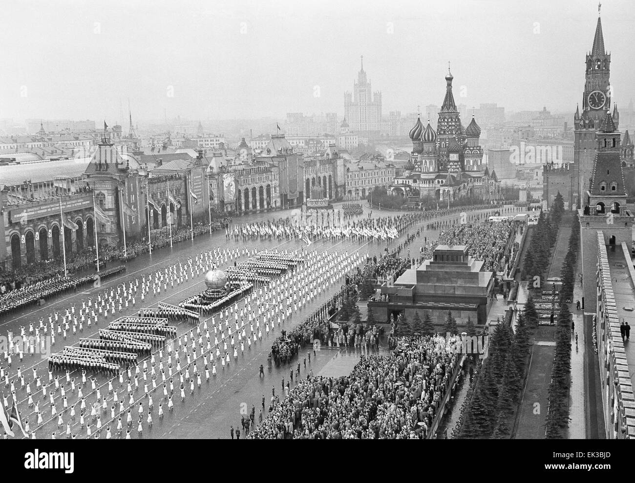 Athletes Parade Moscow High Resolution Stock Photography and Images - Alamy