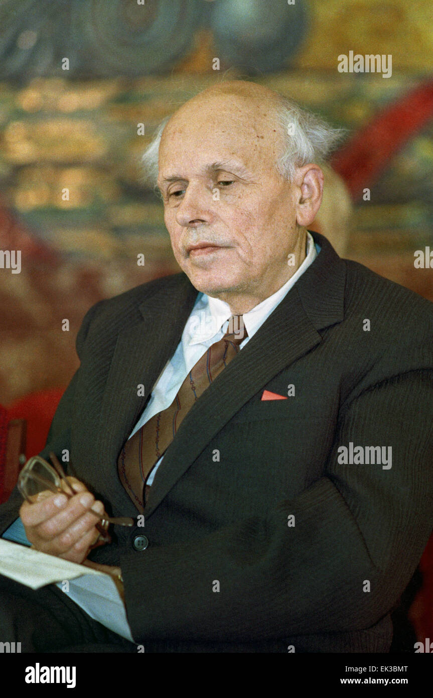 Soviet Nuclear Physicist High Resolution Stock Photography and Images ...