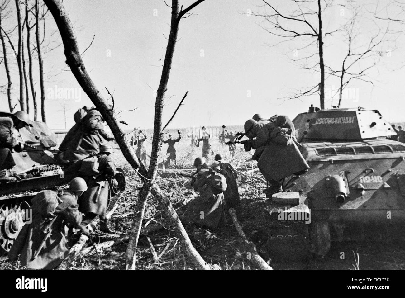German Paratroopers 1942 Black and White Stock Photos & Images - Alamy
