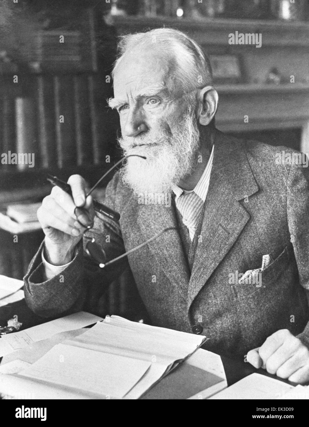 George Bernard Shaw High Resolution Stock Photography and Images - Alamy