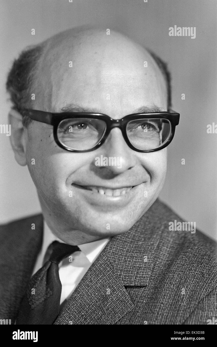 Bronstein High Resolution Stock Photography and Images - Alamy