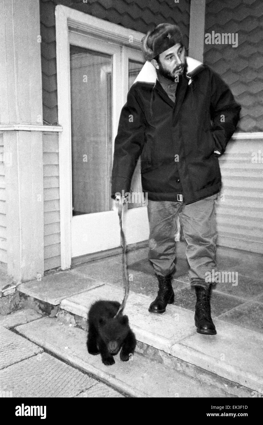 Ussr Fidel Castro Visit To Ussr Stock Photos & Ussr Fidel Castro Visit ...