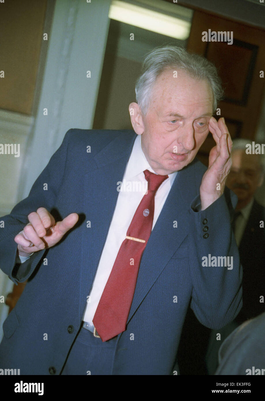 Russian Physicist High Resolution Stock Photography and Images - Alamy