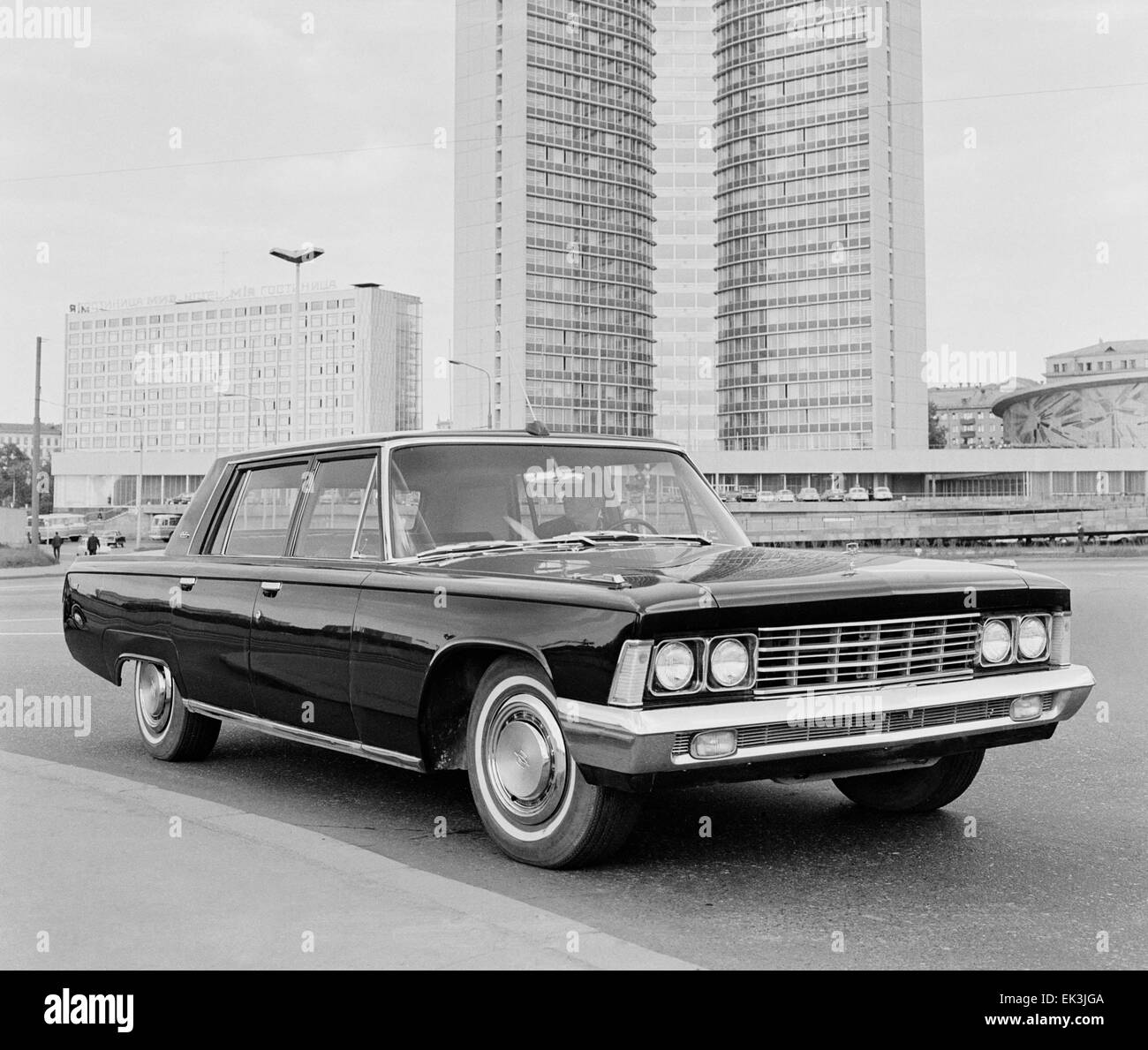 Zil Limousine High Resolution Stock Photography and Images - Alamy