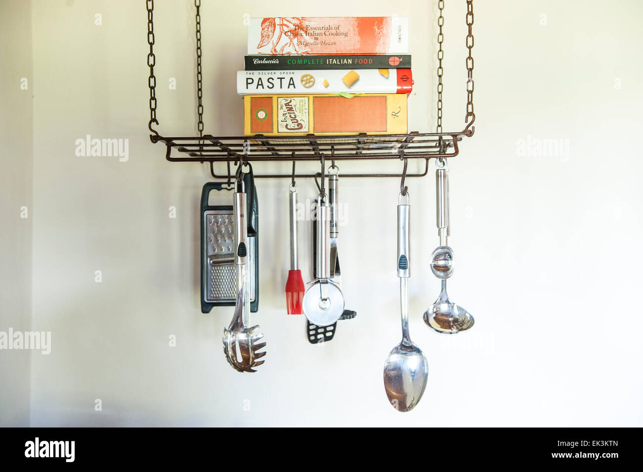 Kitchen details hi-res stock photography and images - Alamy