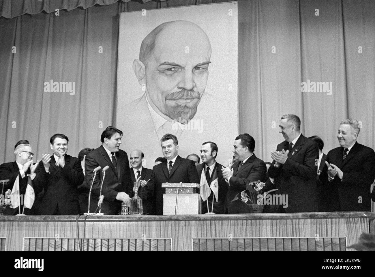 With Nicolae Ceausescu Stock Photos & With Nicolae Ceausescu Stock ...