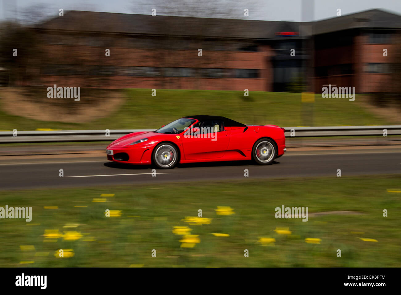 Ferrari logo horizontal hi-res stock photography and images - Alamy