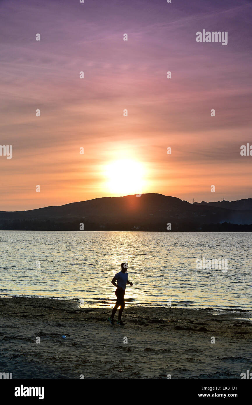 Lough Swilly, County Donegal, Ireland. 6th April, 2015. Ireland Weather ...