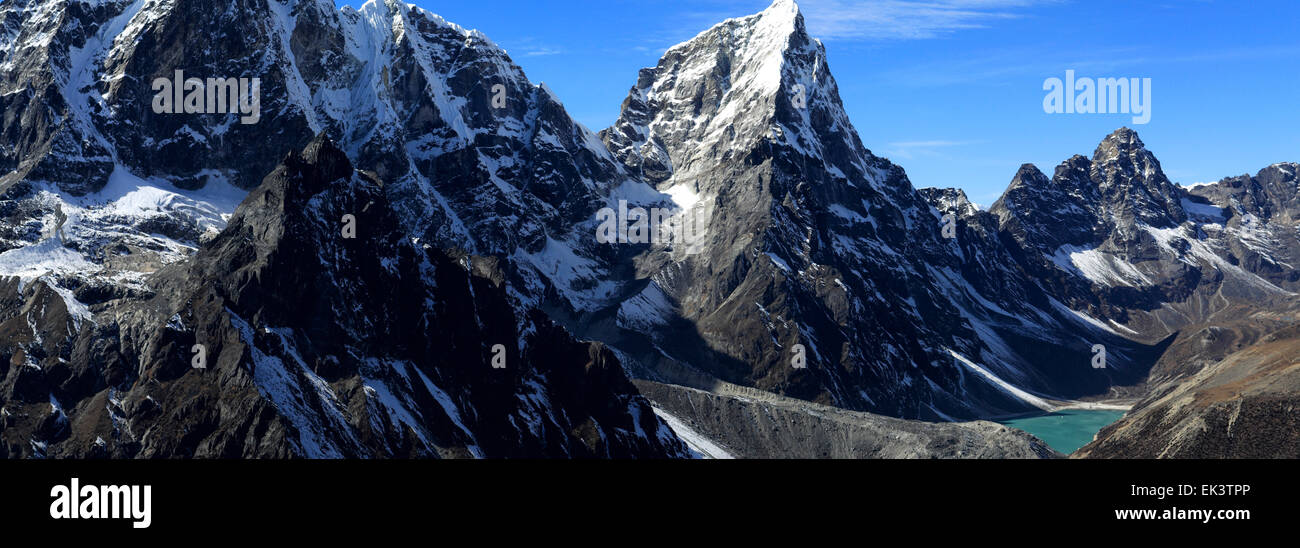 Taboche Peak mountain, Everest base camp trek, Sagarmatha National Park ...