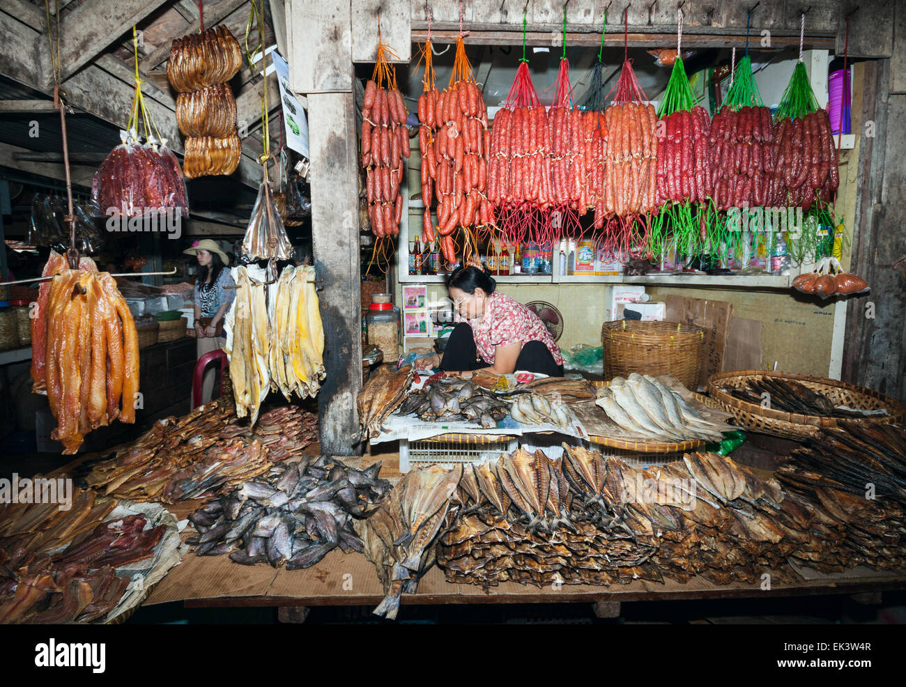 Covered Central Market in Kampot, Cambodia - Asia Stock Photo - Alamy