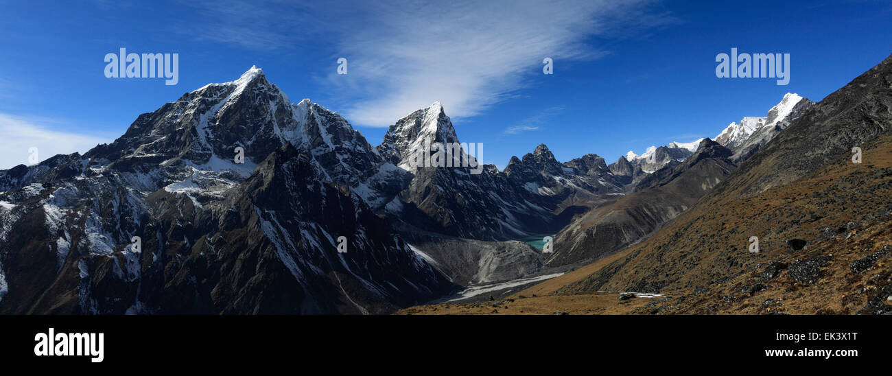 Taboche Peak mountain, Everest base camp trek, Sagarmatha National Park ...