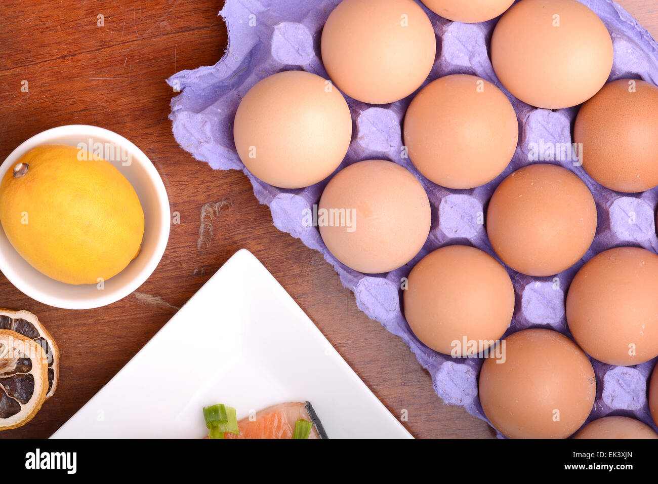 Red huge egg hi-res stock photography and images - Alamy
