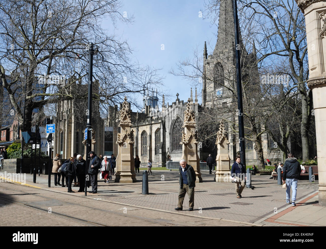 Cathedral grounds hi-res stock photography and images - Alamy