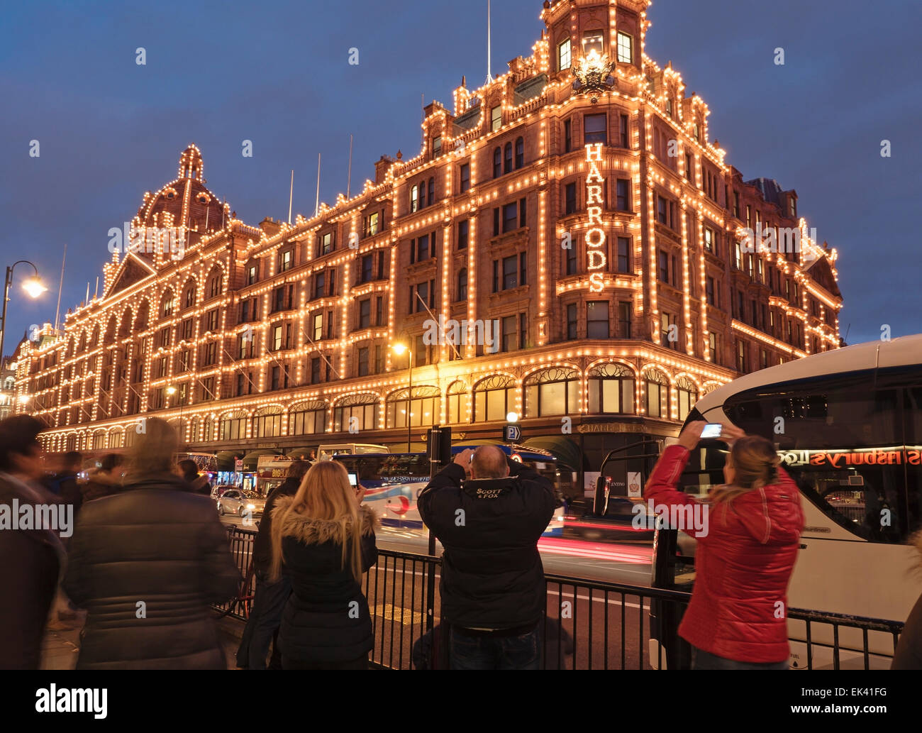 Harrods Department Store at Night, Brompton Road, Knightsbridge, Royal ...