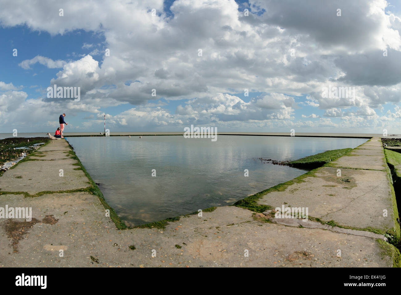 Sea pool viking bay broadstairs hi-res stock photography and images - Alamy