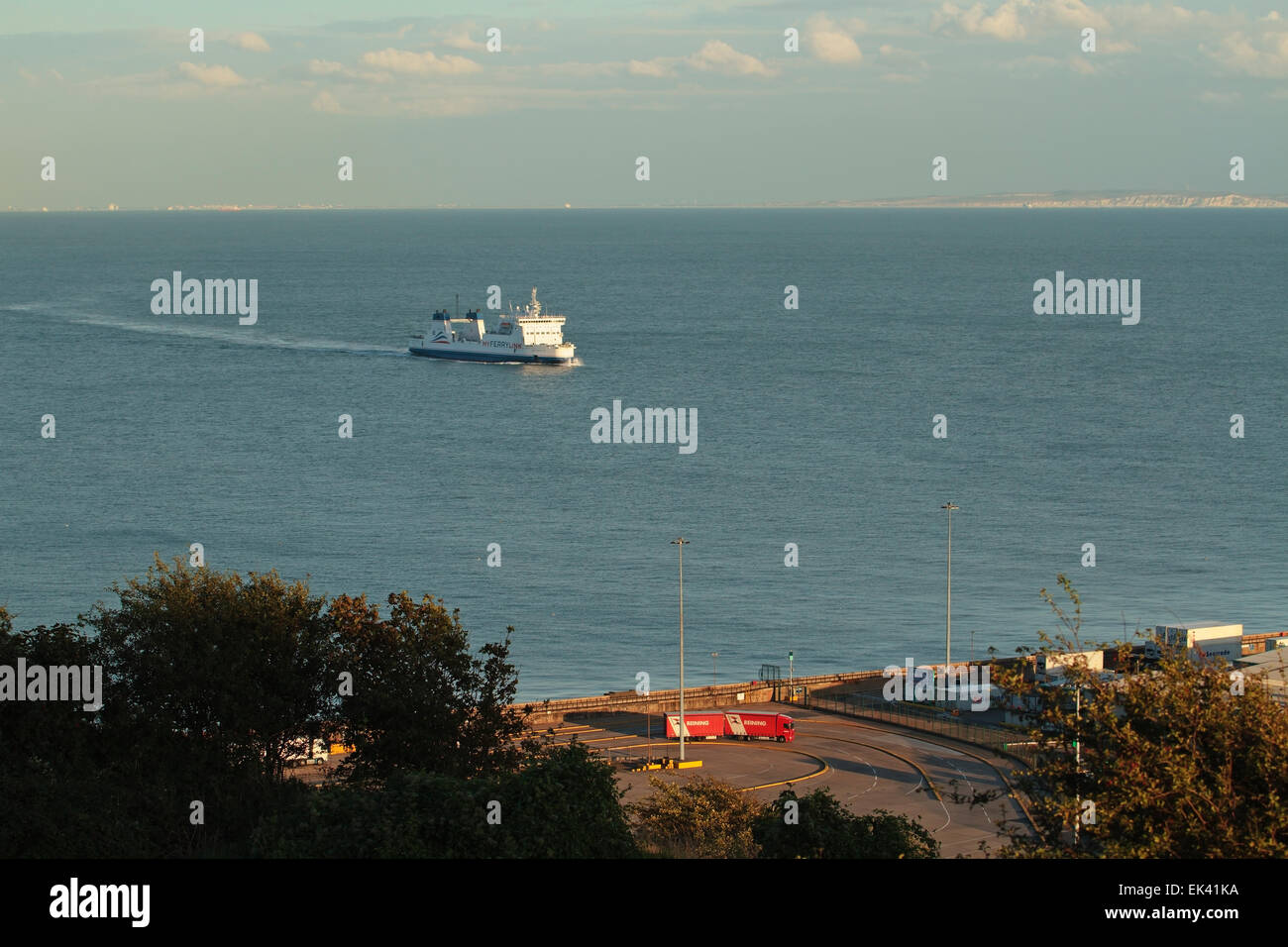 Dover normandy ferries hi-res stock photography and images - Alamy