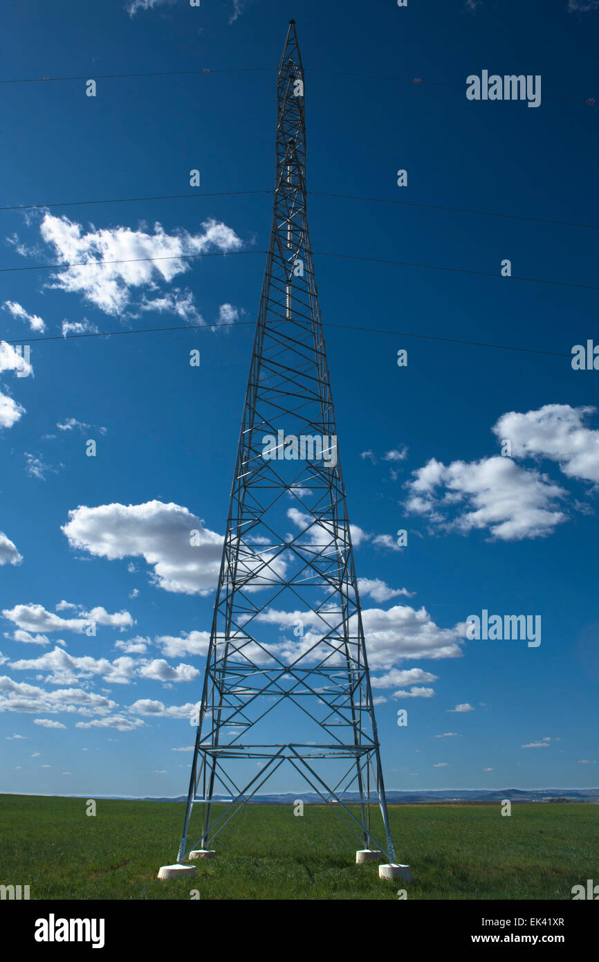 Steel lattice tower hi-res stock photography and images - Alamy