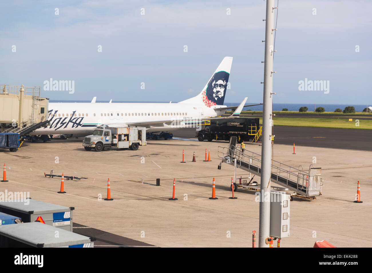Airplane on tarmac Stock Photo - Alamy