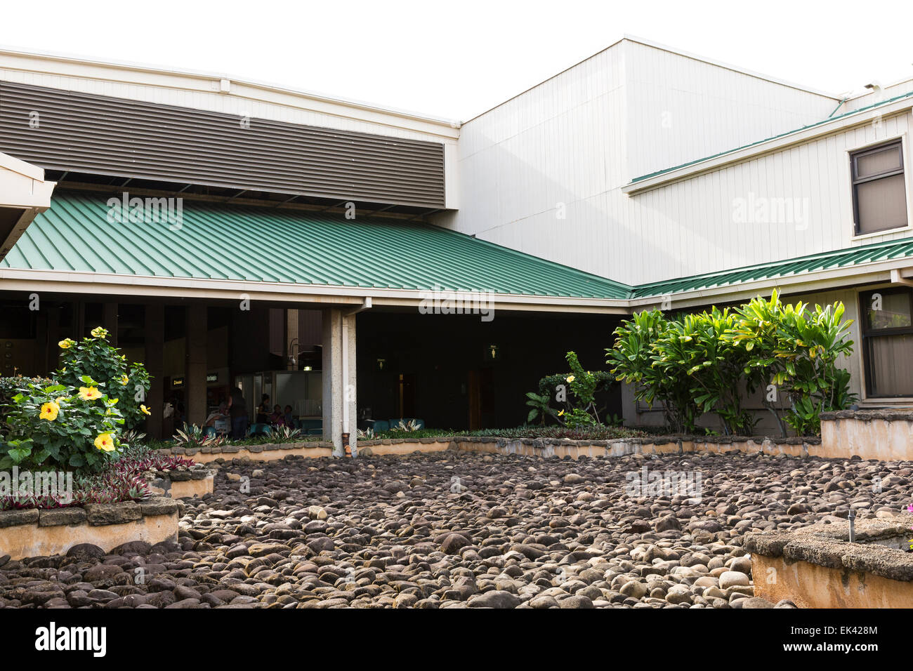 Hawaii roof hi-res stock photography and images - Alamy