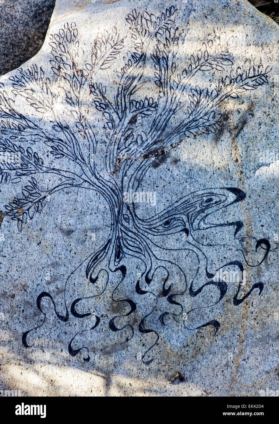 Tree drawing with roots hi-res stock photography and images - Alamy