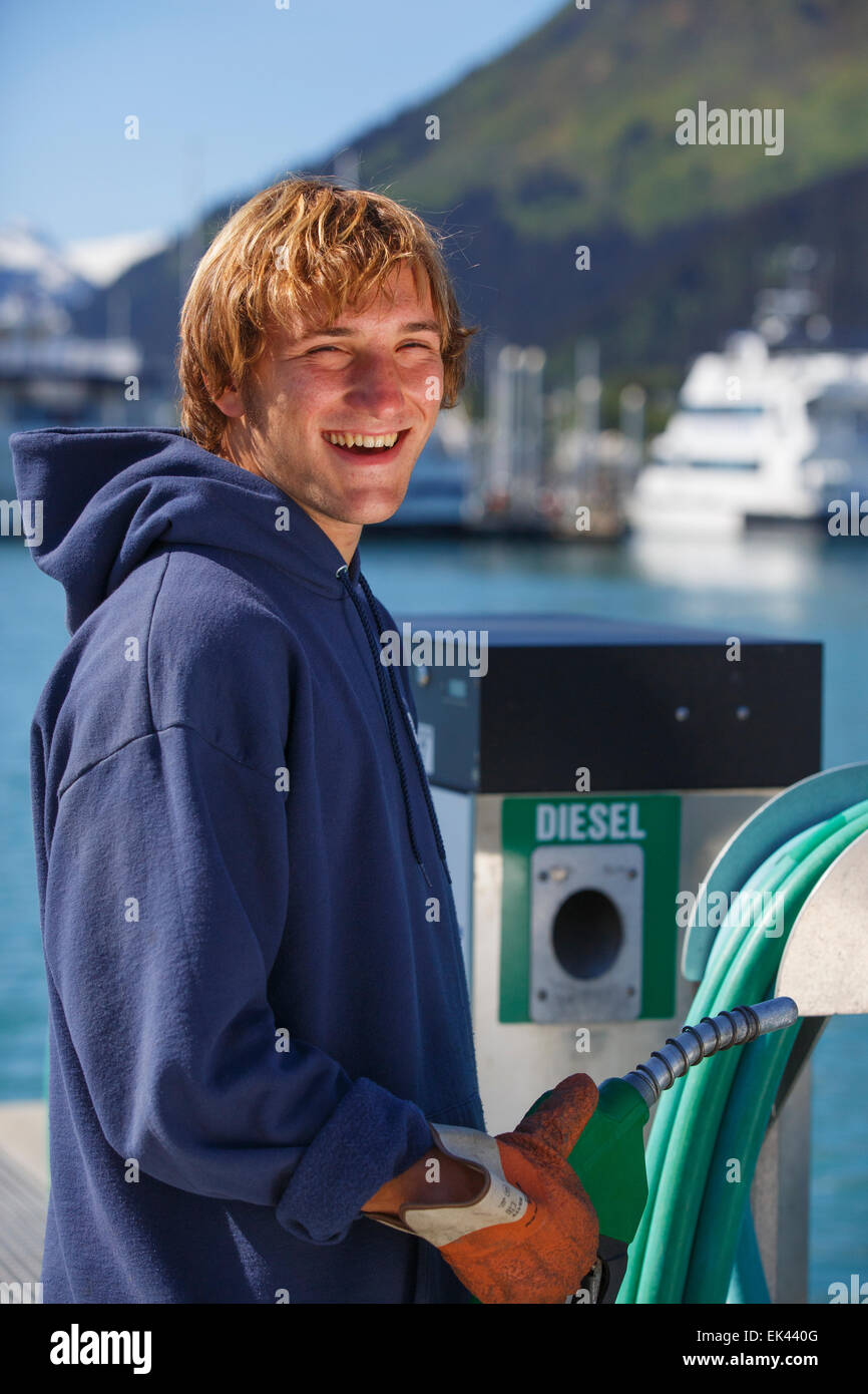Boat gas fuel dock hi-res stock photography and images - Alamy