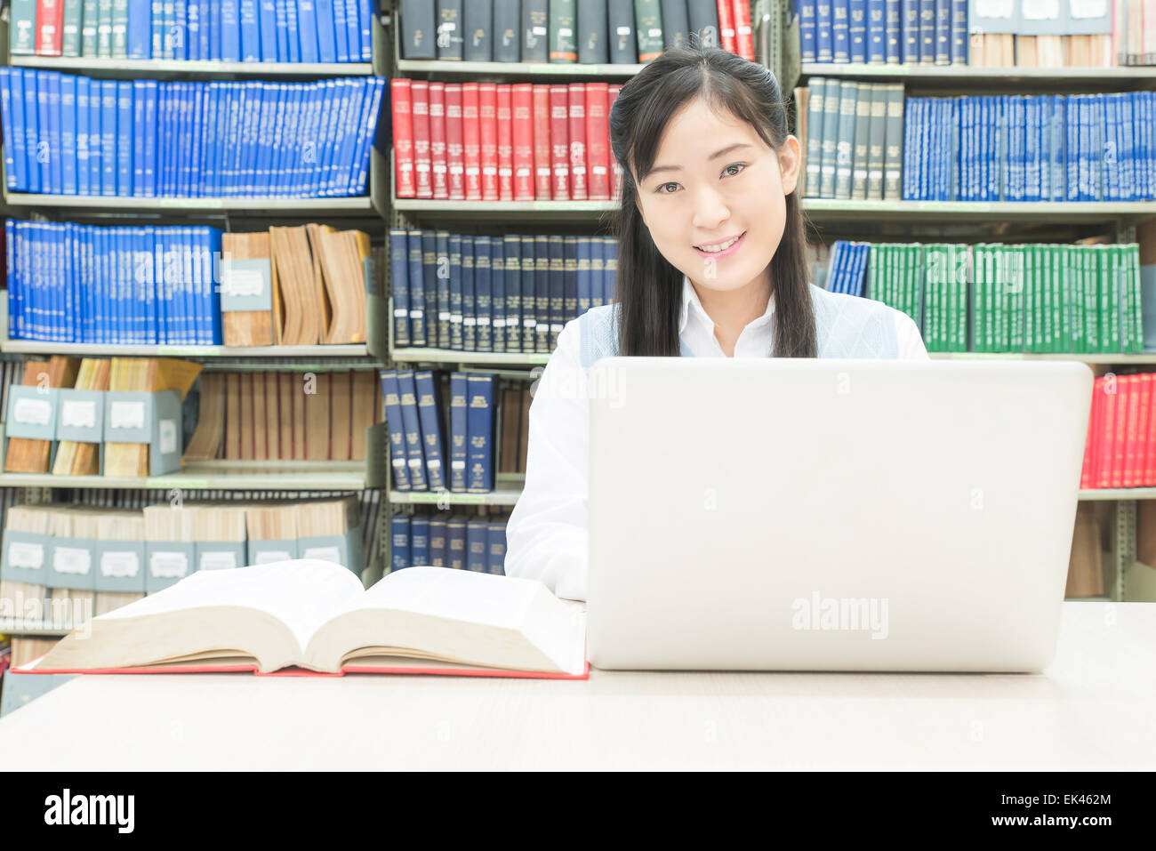Asian college girl sitting hi-res stock photography and images - Alamy