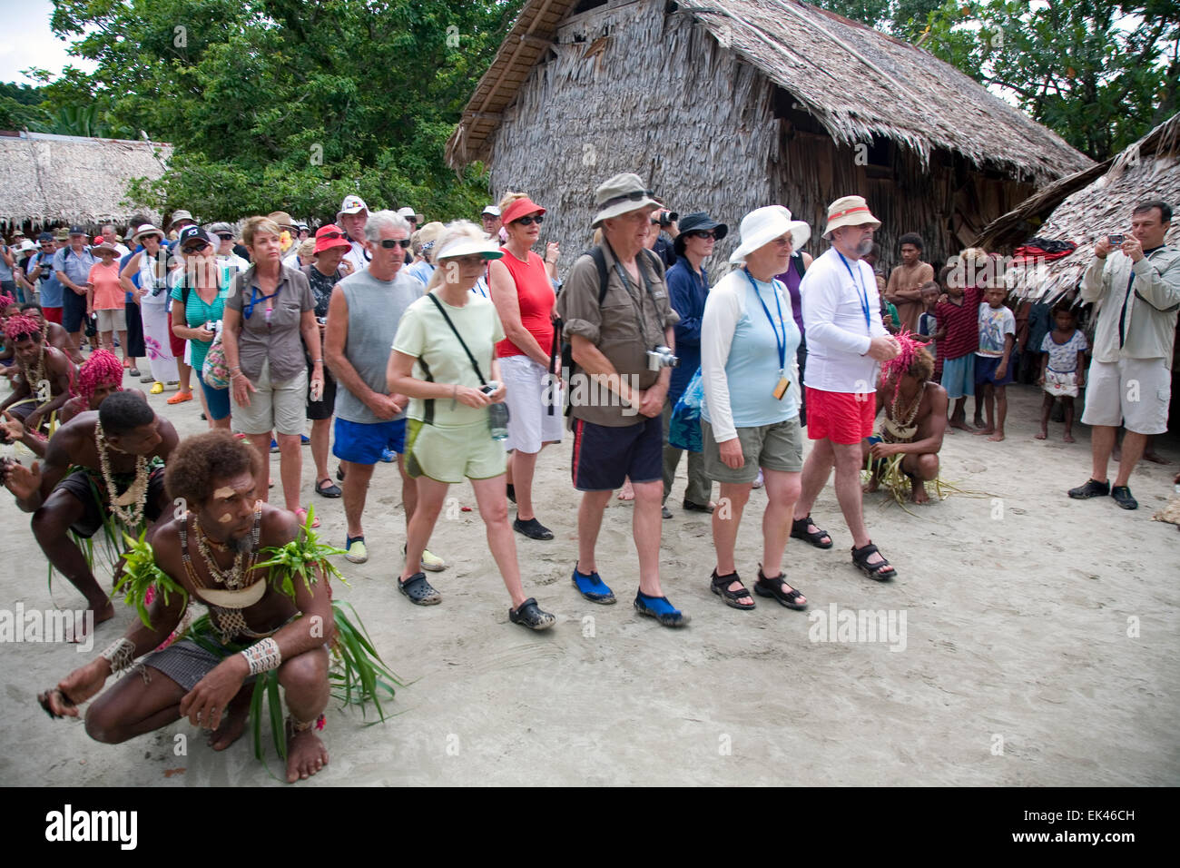 Pacific island costume hi-res stock photography and images - Alamy