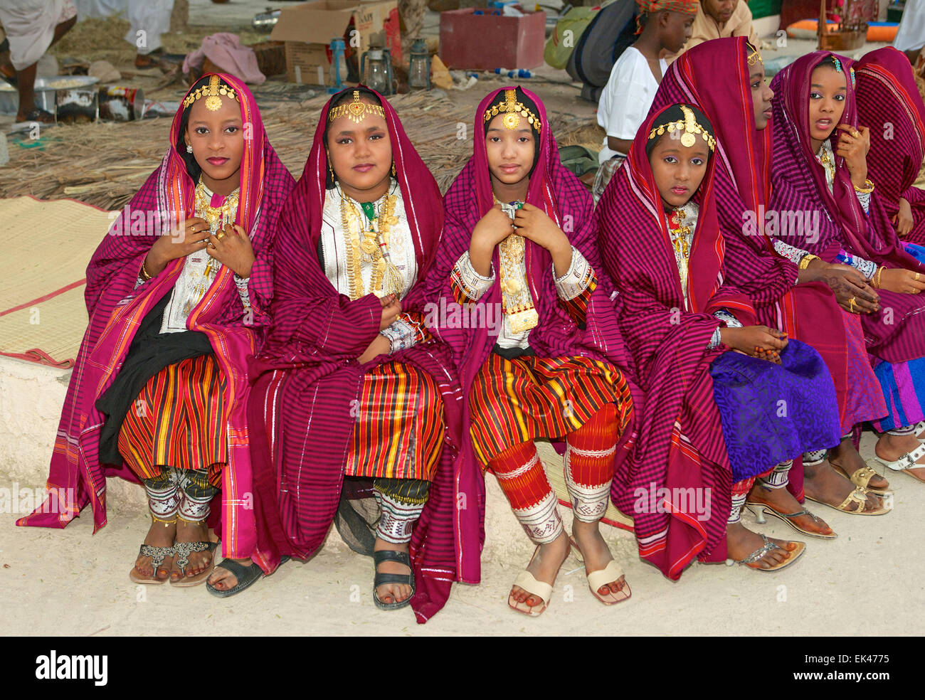 Children in traditional dress omani High Resolution Stock Photography ...