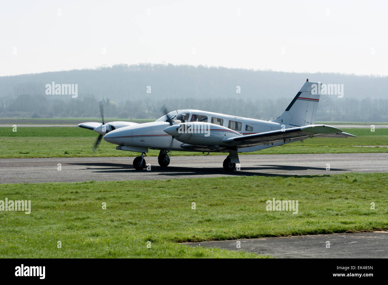 Piper PA34 Seneca II Stock Photo - Alamy