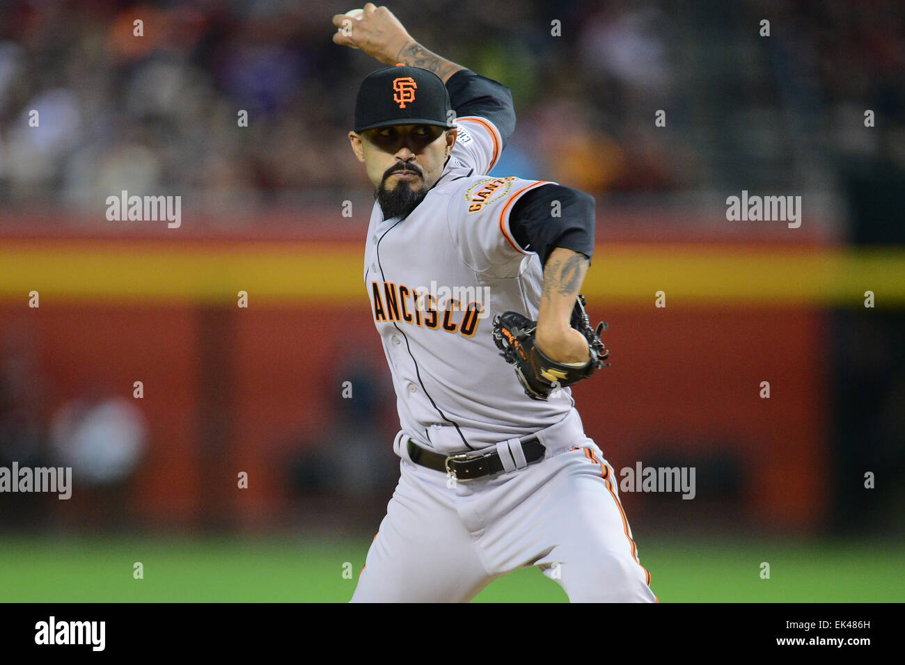 Phoenix, Arizona, USA. 6th April, 2015. San Francisco Giants relief ...