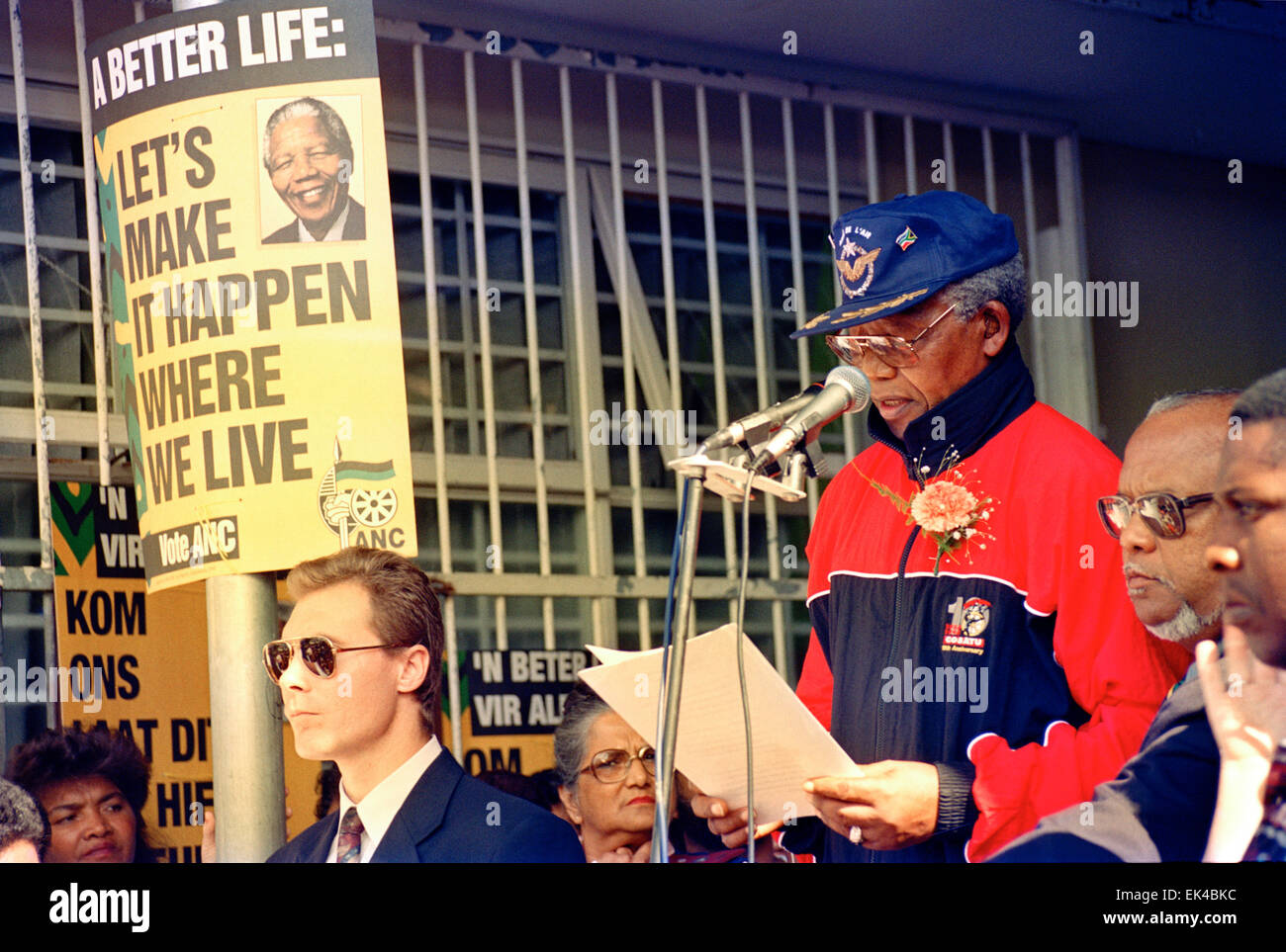 Nelson mandela campaign 1994 hi-res stock photography and images - Alamy