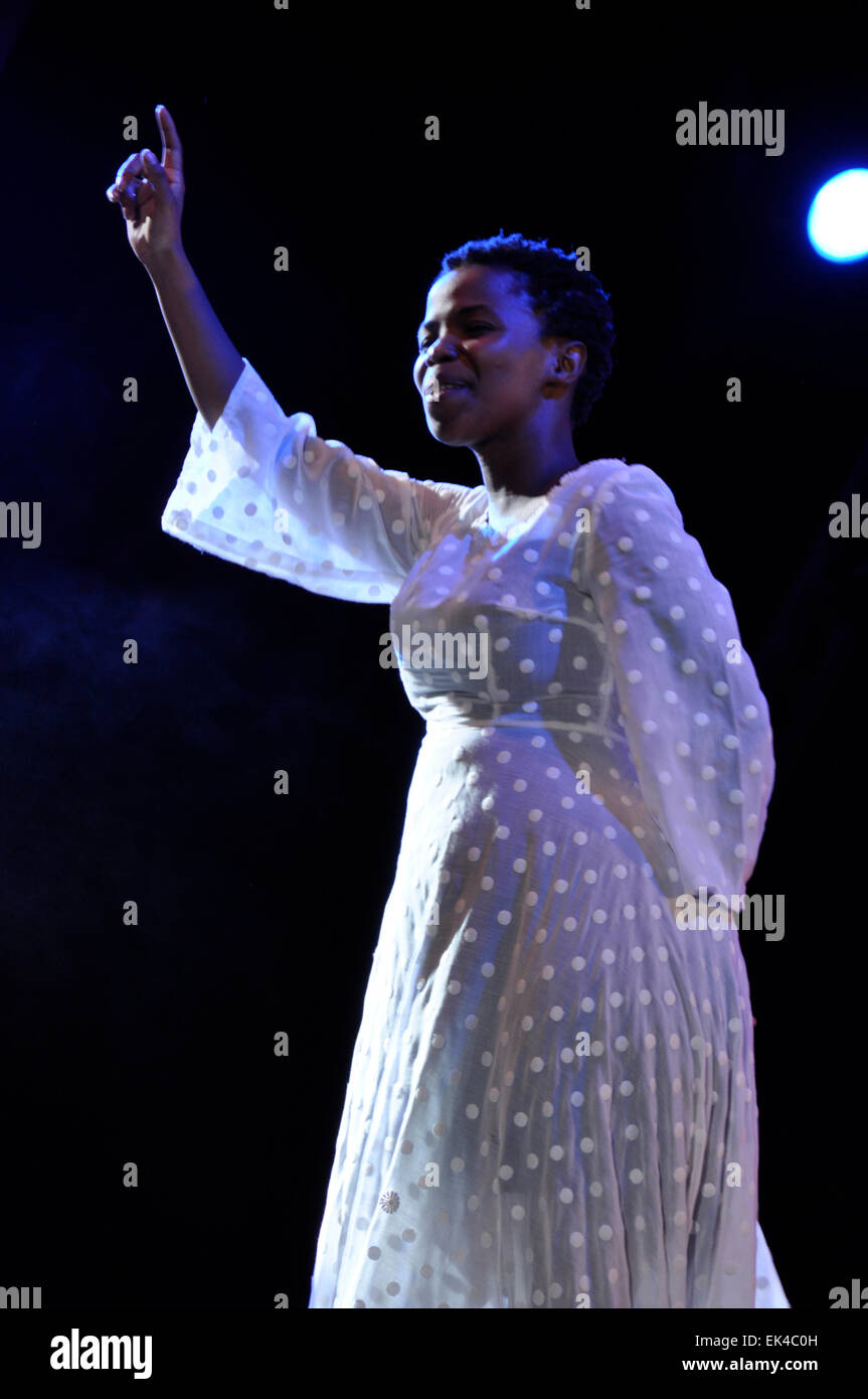 Johnny Clegg Mandela High Resolution Stock Photography and Images - Alamy