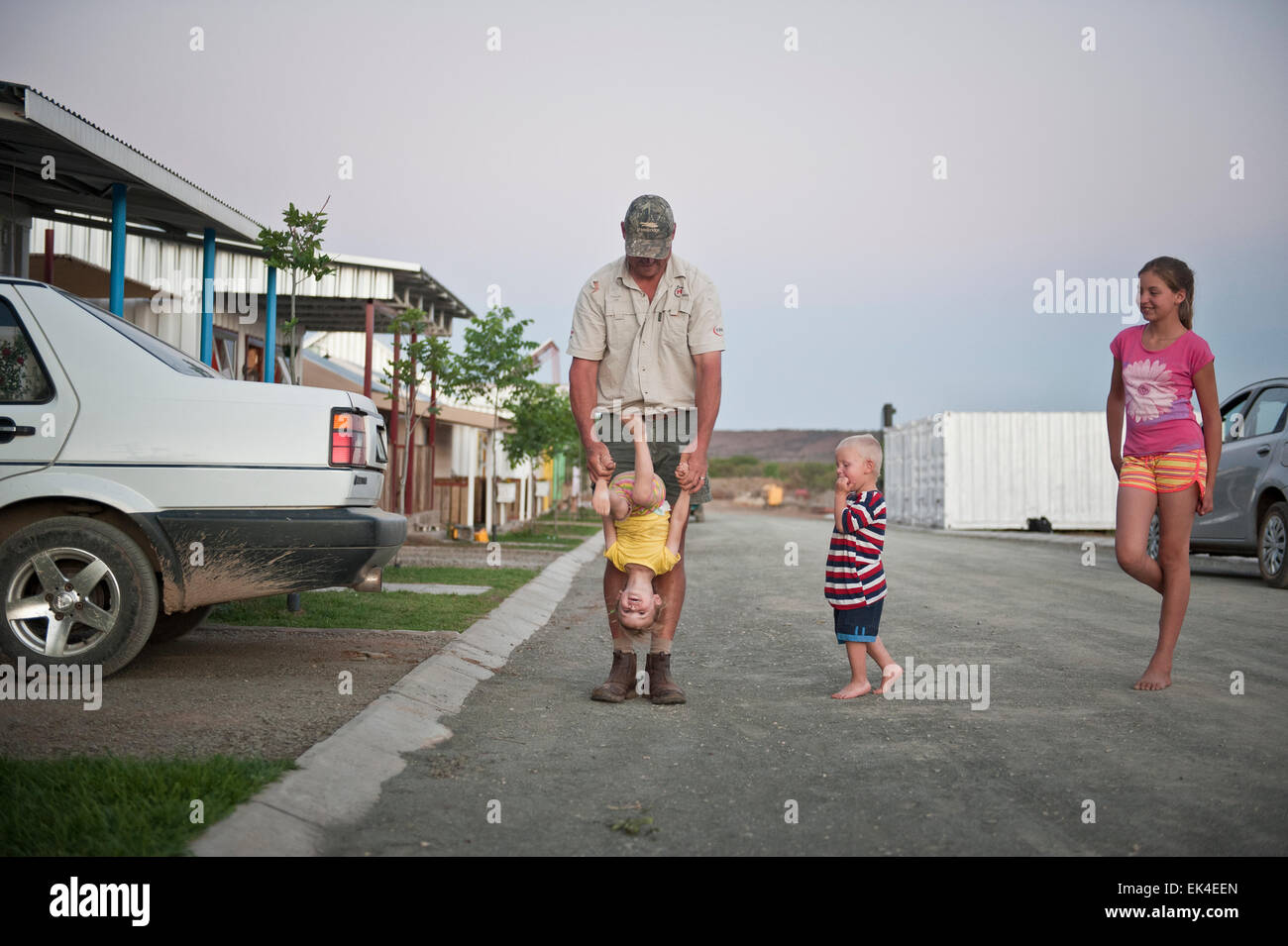 Orania is an Afrikaner-only South African town located along the Orange ...