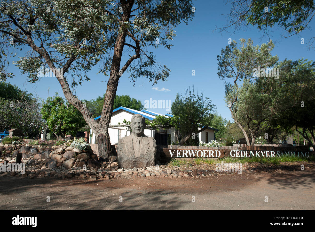 Orania is an Afrikaner-only South African town located along the Orange ...