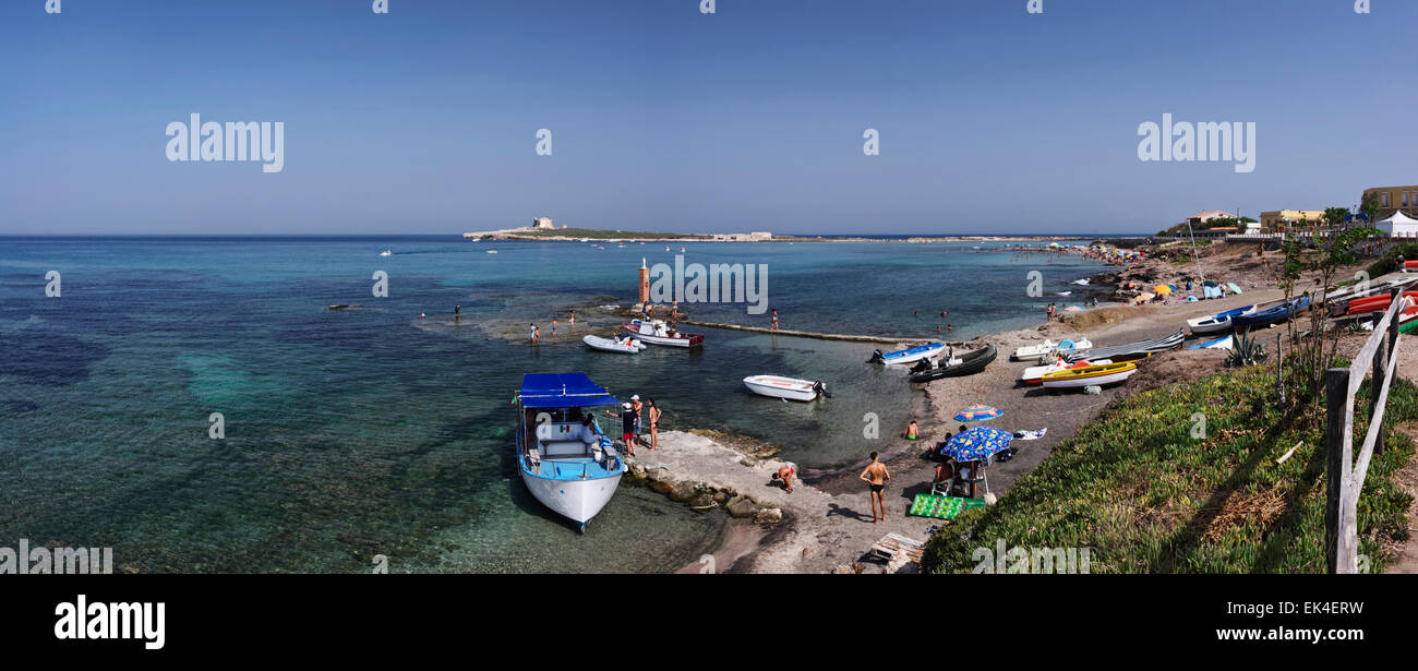 Italy, Sicily, Portopalo di Capo Passero, view of the coast and Capo ...