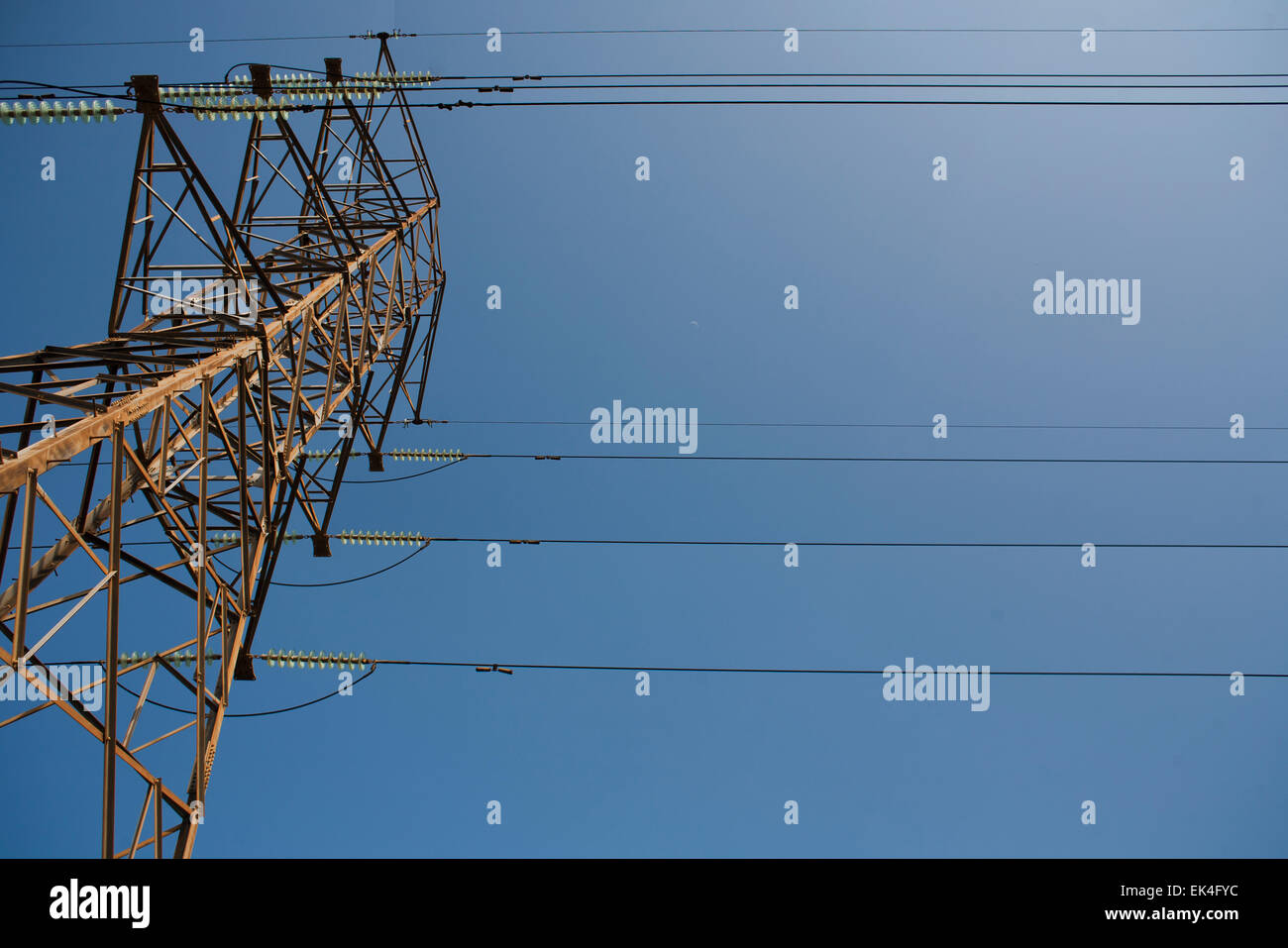 Eskom Pylons in Soweto. 15/01/15 Photo: Oupa Nkosi Stock Photo - Alamy