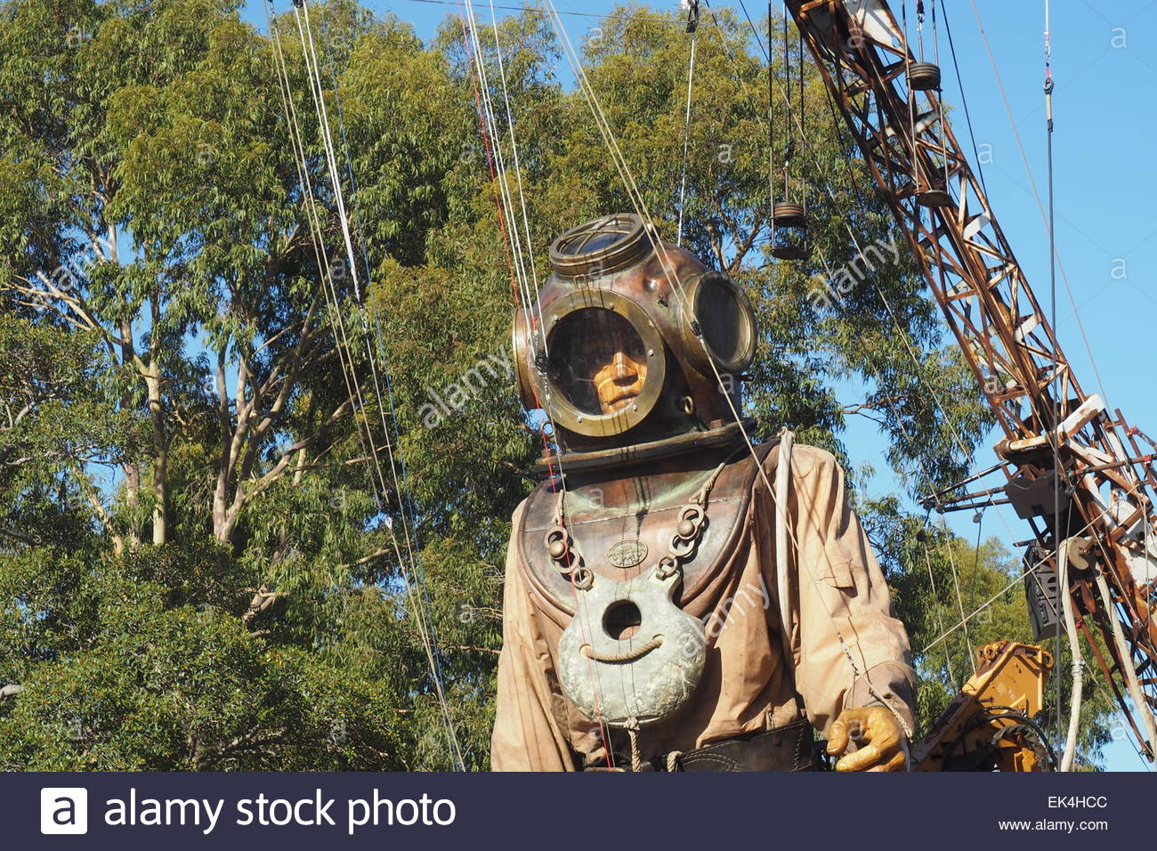 Mechanical Puppets Stock Photos & Mechanical Puppets Stock Images - Alamy