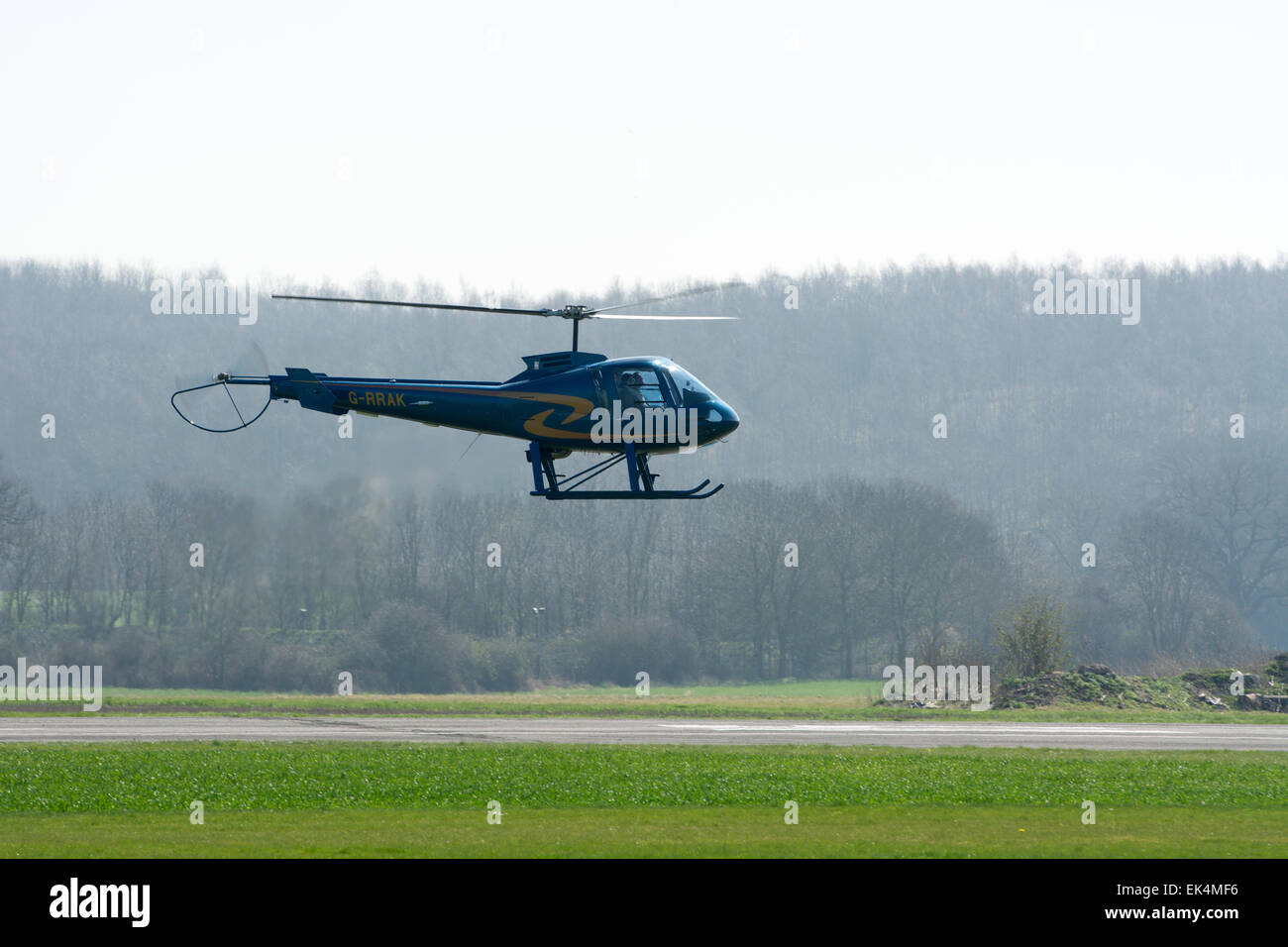 Enstrom 480B helicopter (G-RRAK Stock Photo - Alamy