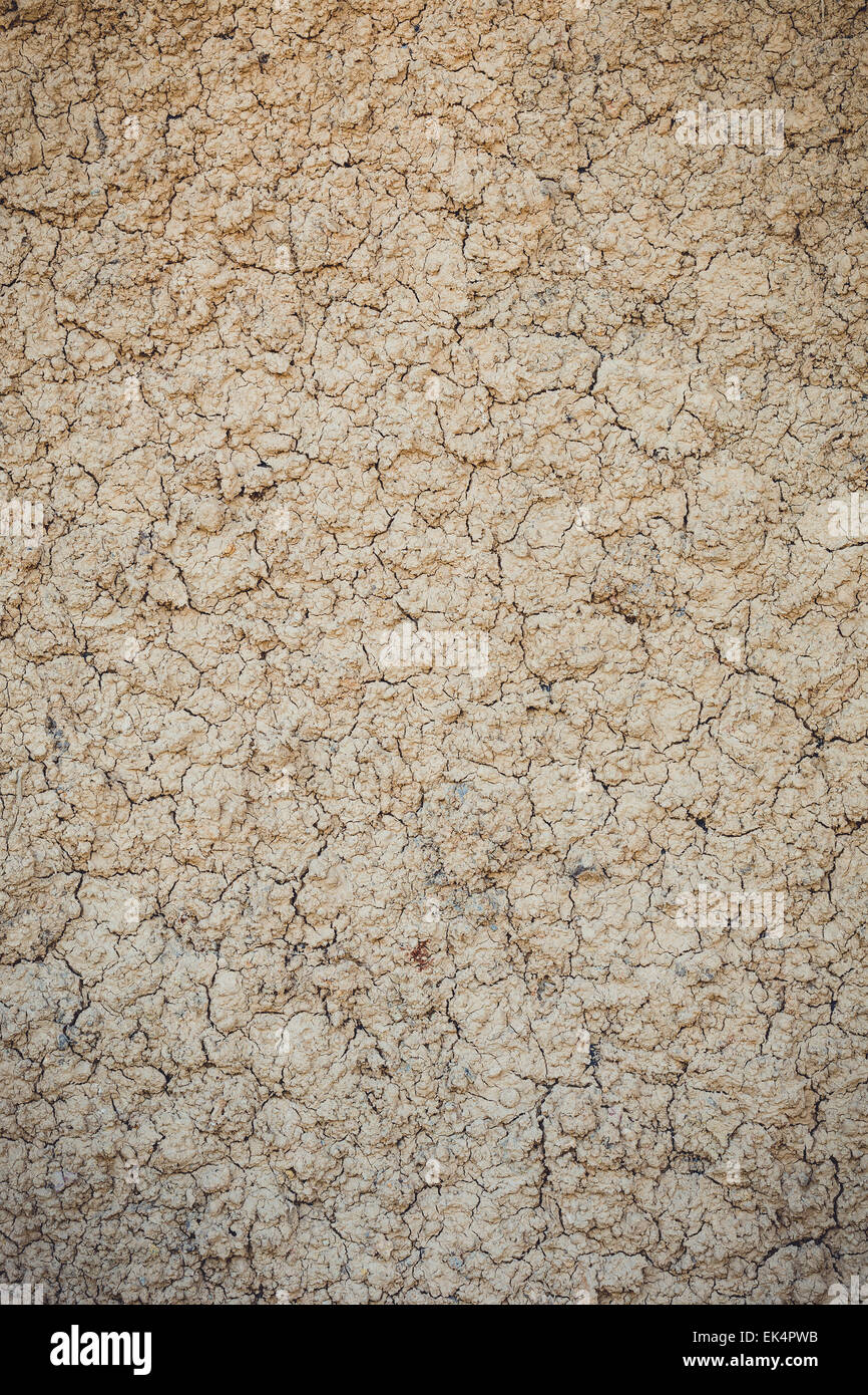 Texture of crack clay wall background Stock Photo - Alamy
