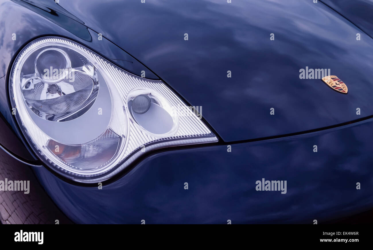 Porsche front lights Stock Photo - Alamy