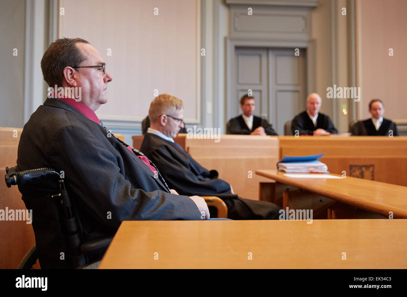 Kiel, Germany. 7th Apr, 2015. Defendant Olaf L. (L-R), his defense ...