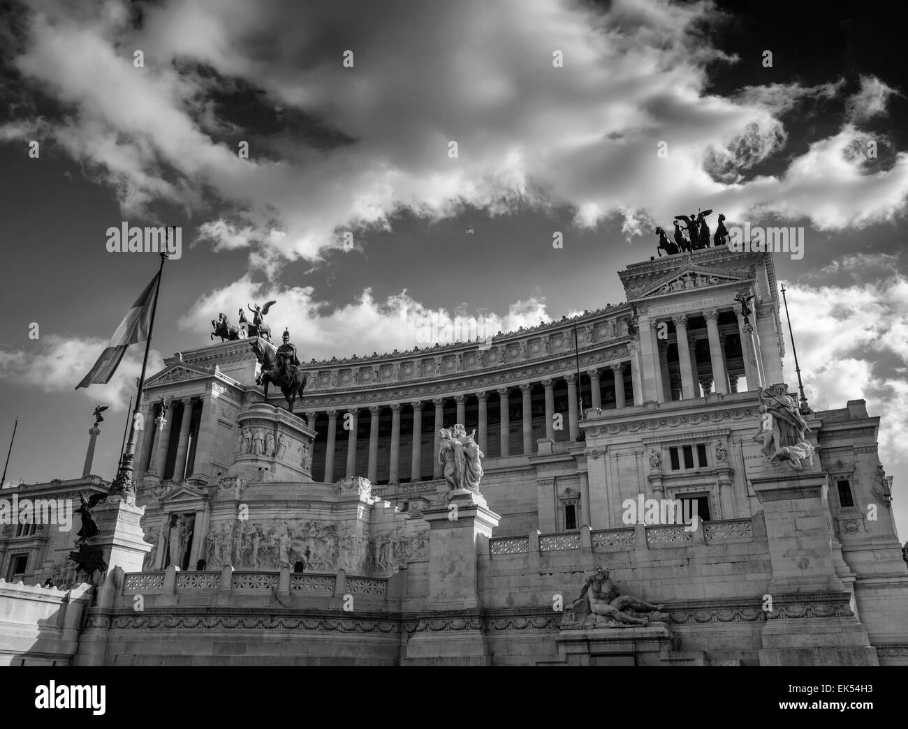 Monumento vittoriano Black and White Stock Photos & Images - Alamy