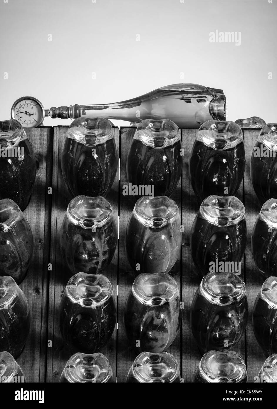 Champagne process Black and White Stock Photos & Images - Alamy