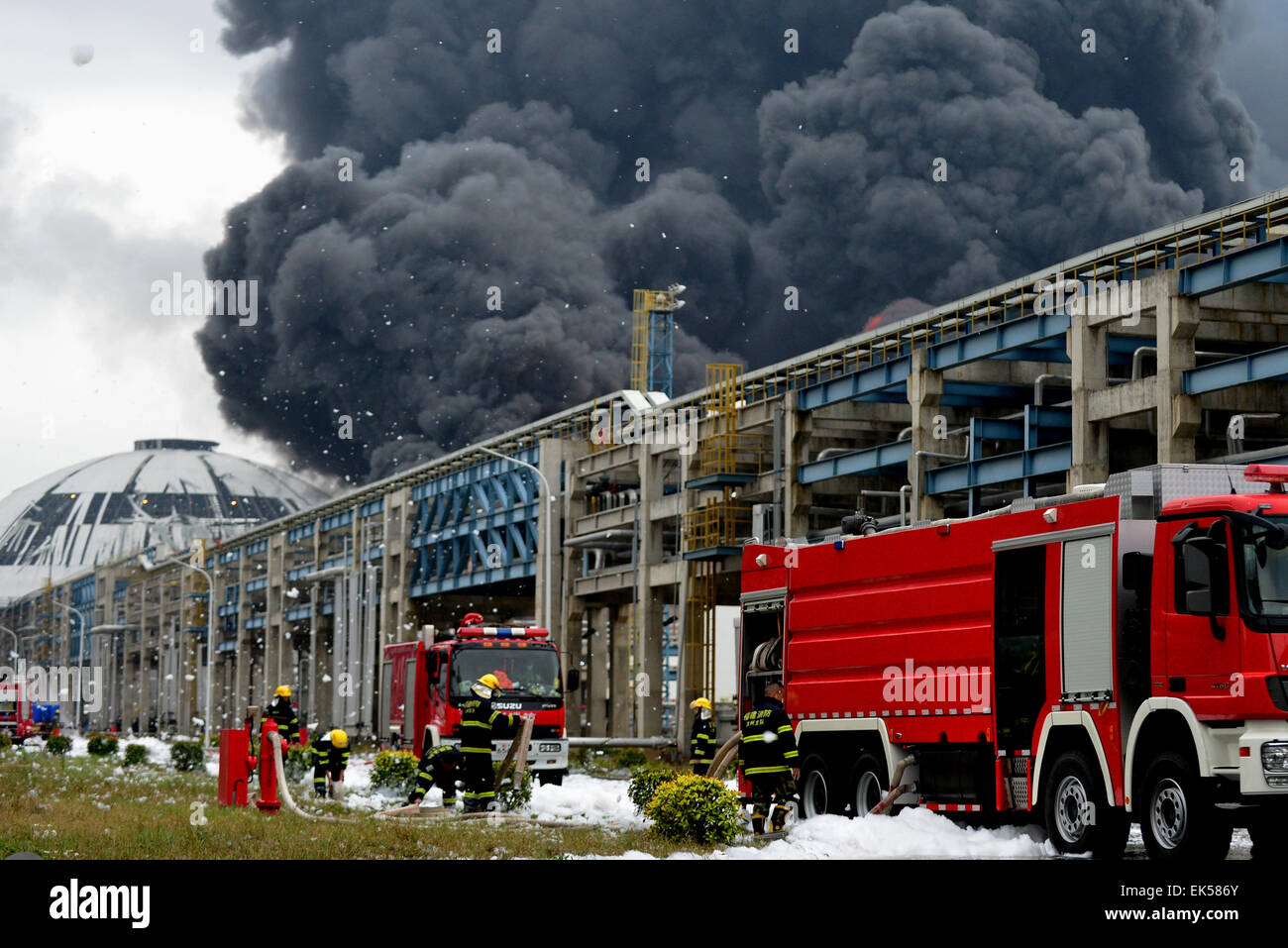 Gulei. 7th Apr, 2015. Photo taken on April 7, 2015 shows the accident ...