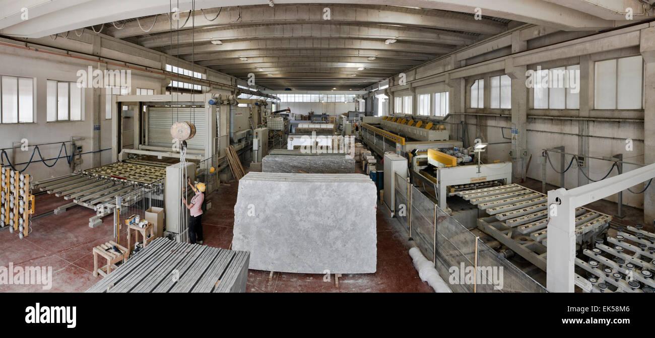 Italy, marble cutting factory - industrial Stock Photo - Alamy