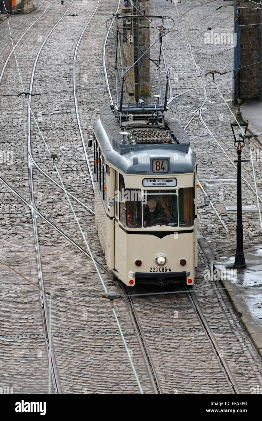 Access Tram 3006 - a single deck 1969 Berlin Tram adapted by the Museum ...